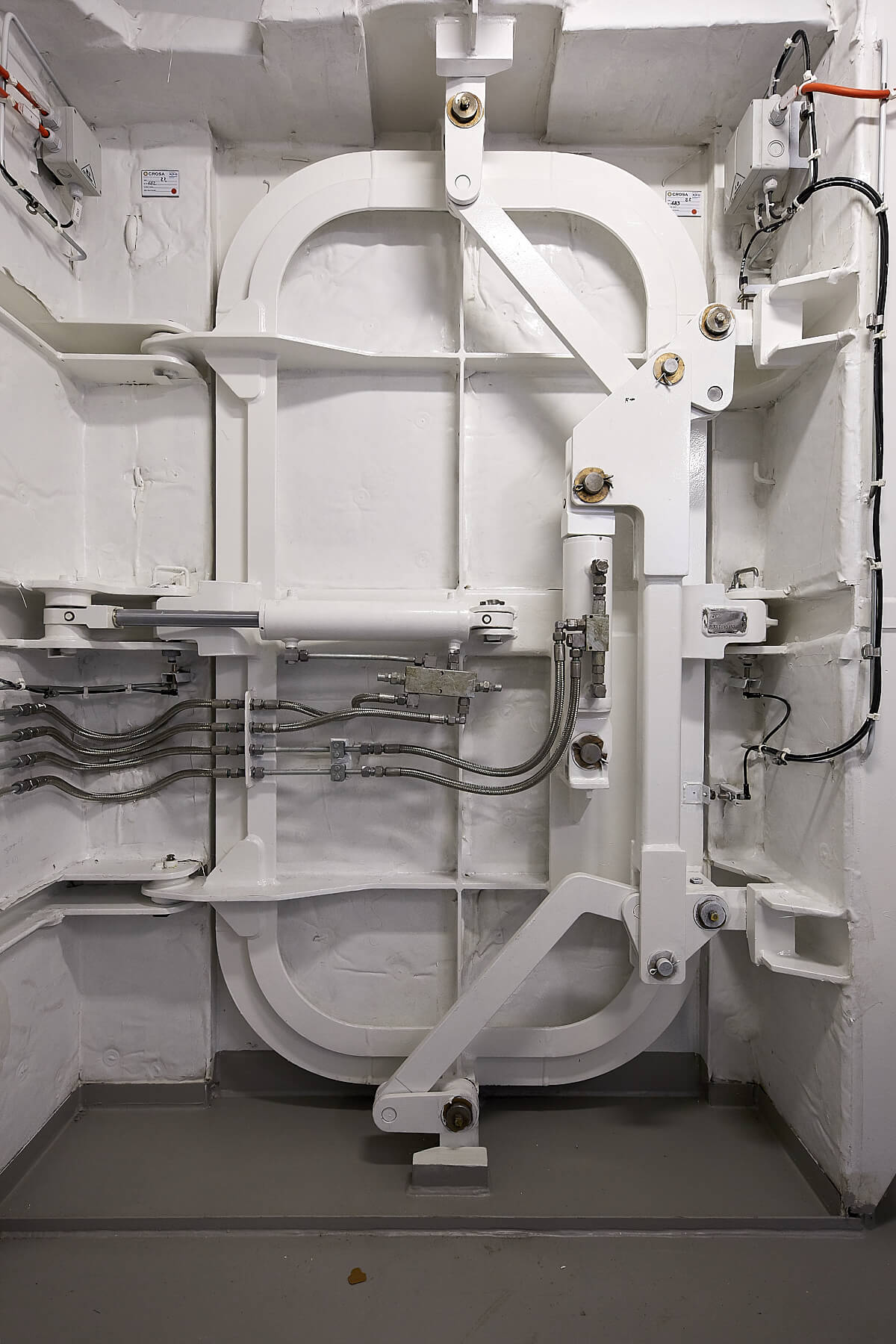 Side Doors and Access, Handling Systems - Navim Group