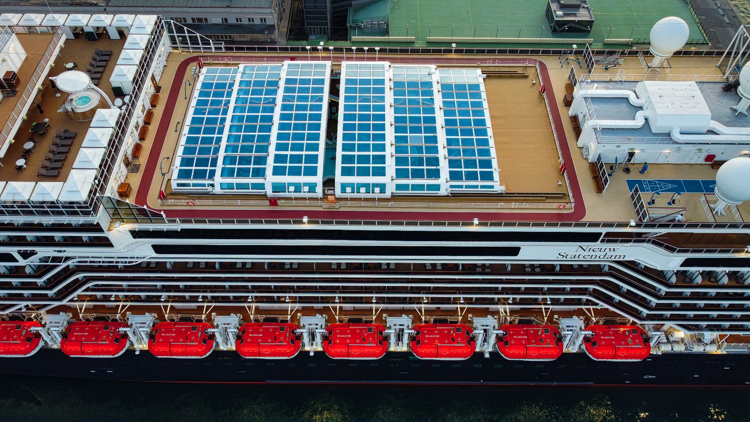 Skydomes: Advanced Cruise Ship Glass Roof Technology | Navim - Navim Group